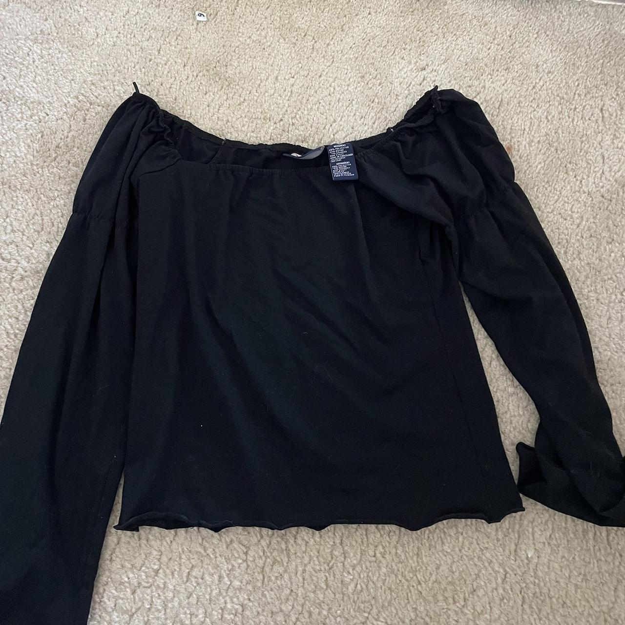 Vintage off the shoulder zoey Beth top !! - Depop