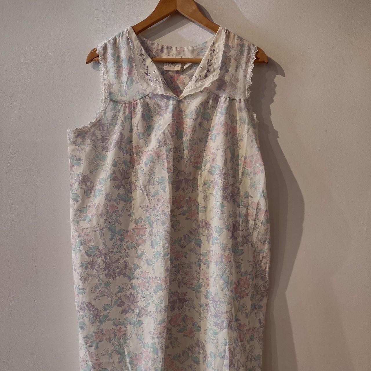 Vintage cotton night gown Simply Basic brand Size... - Depop