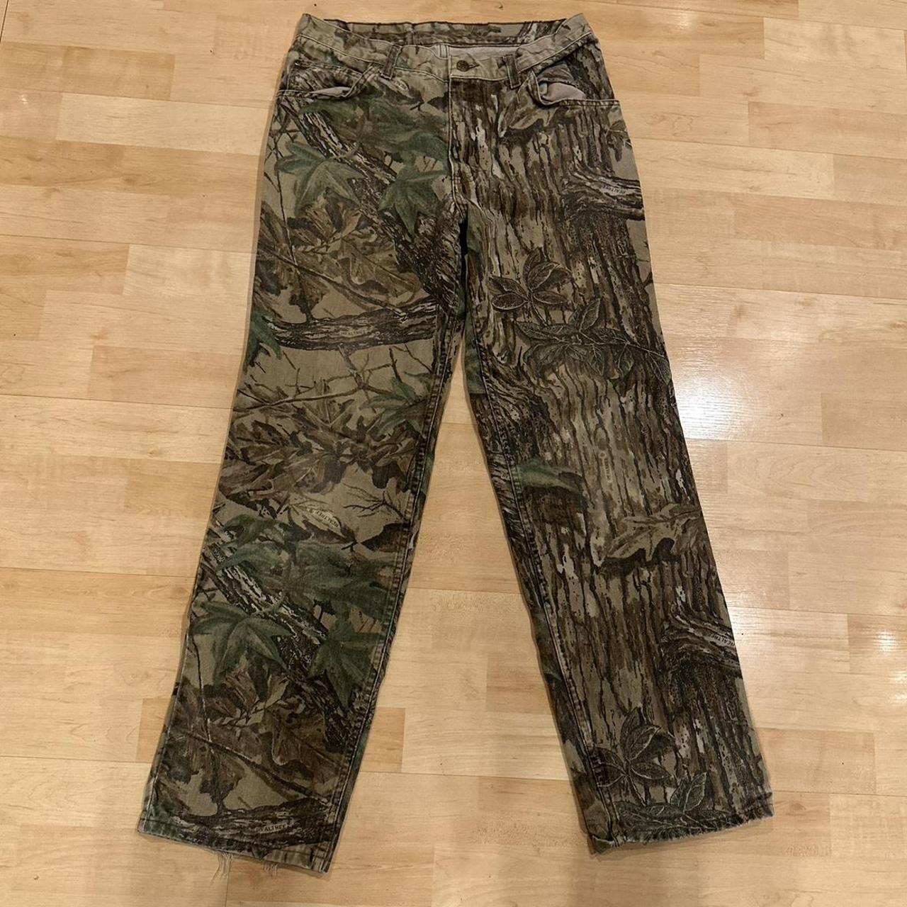 Essential 90s RealTree Pants No tagged size, fits... - Depop