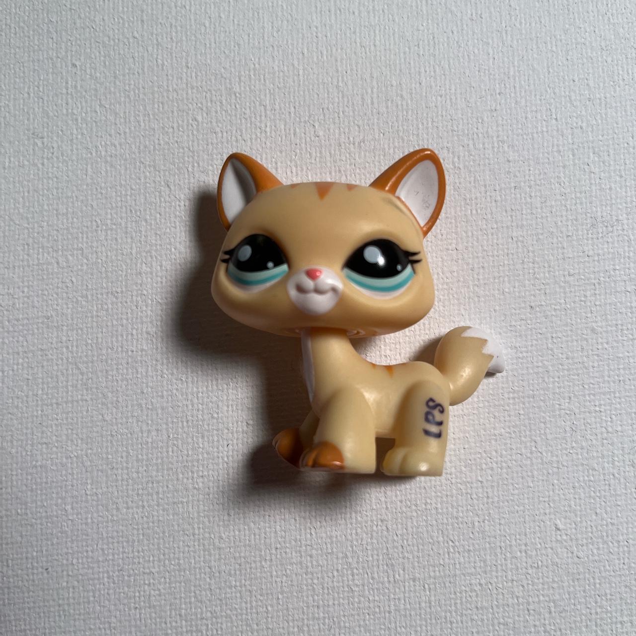 littlest pet shop tan cat #littlestpetshop #lps... - Depop