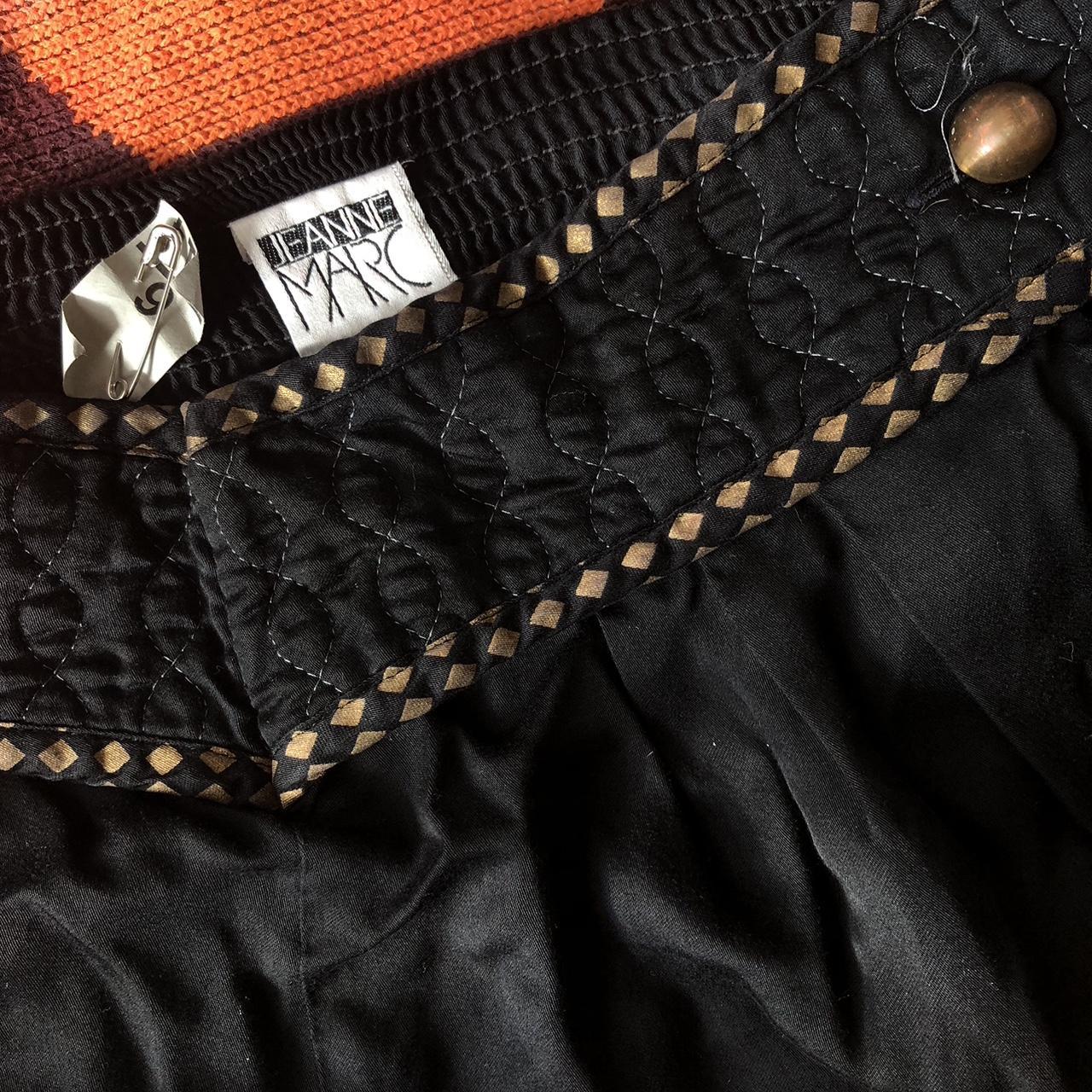 American Vintage Women's Black Trousers | Depop