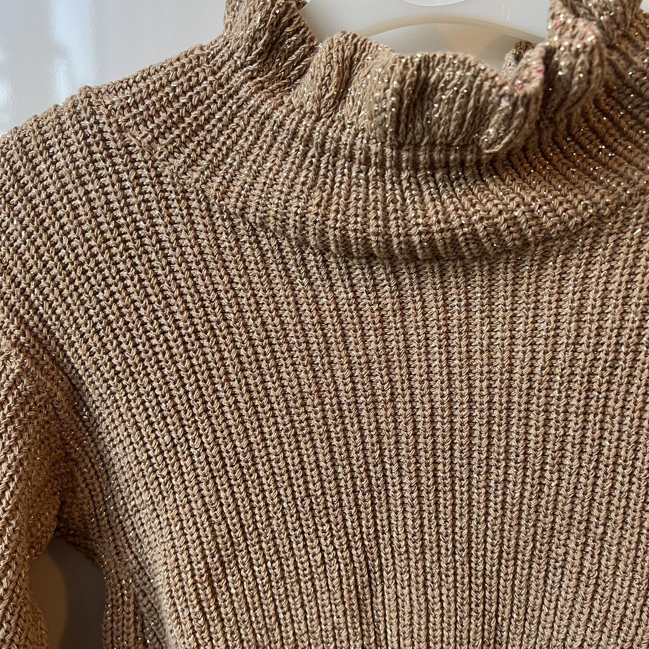 Tan/gold cropped jumper/knitted top with shimmer... - Depop