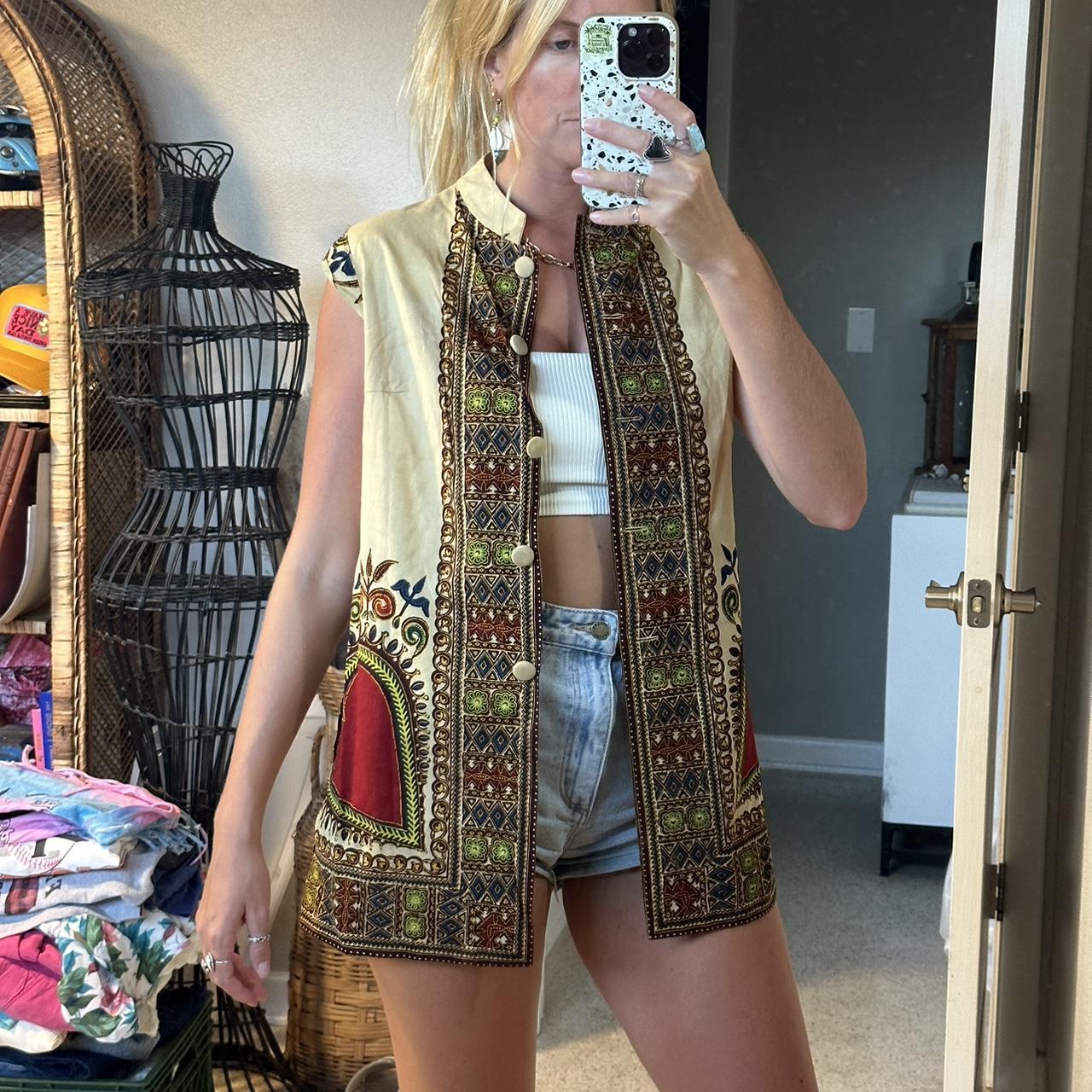 Vintage beachcomber brand button up tank with slits... - Depop