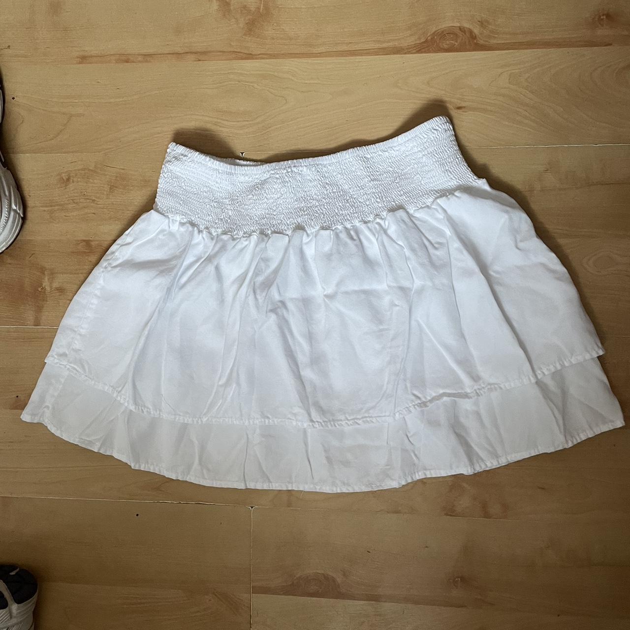 Adorable white tiered subdued rara miniskirt size m... - Depop