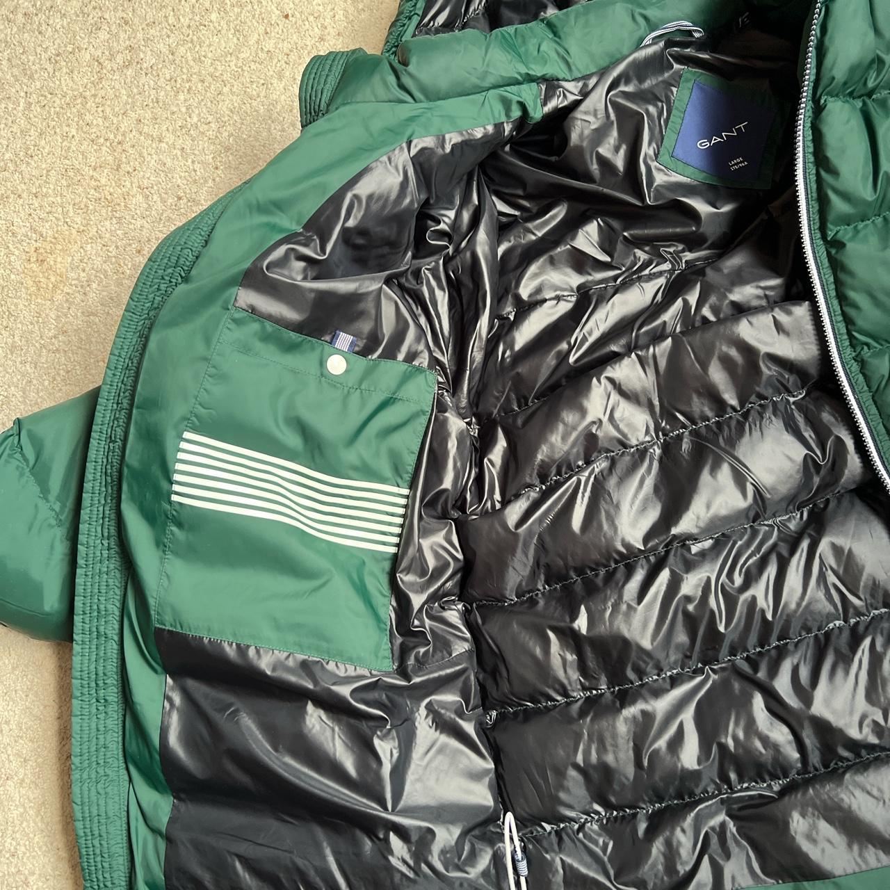 Green GANT hooded puffer jacket Size: Large 9/10... - Depop