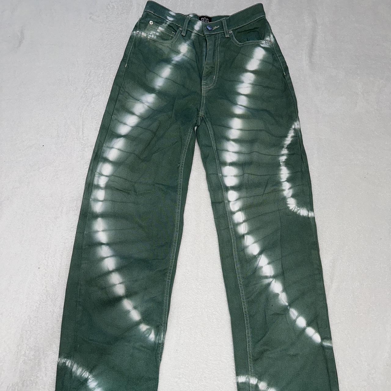 Green and white tie dye BDG jeans - Depop