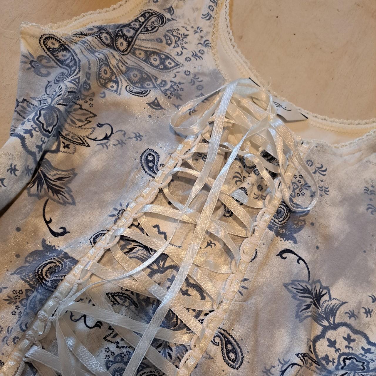 New Look Women's White and Blue Corset | Depop