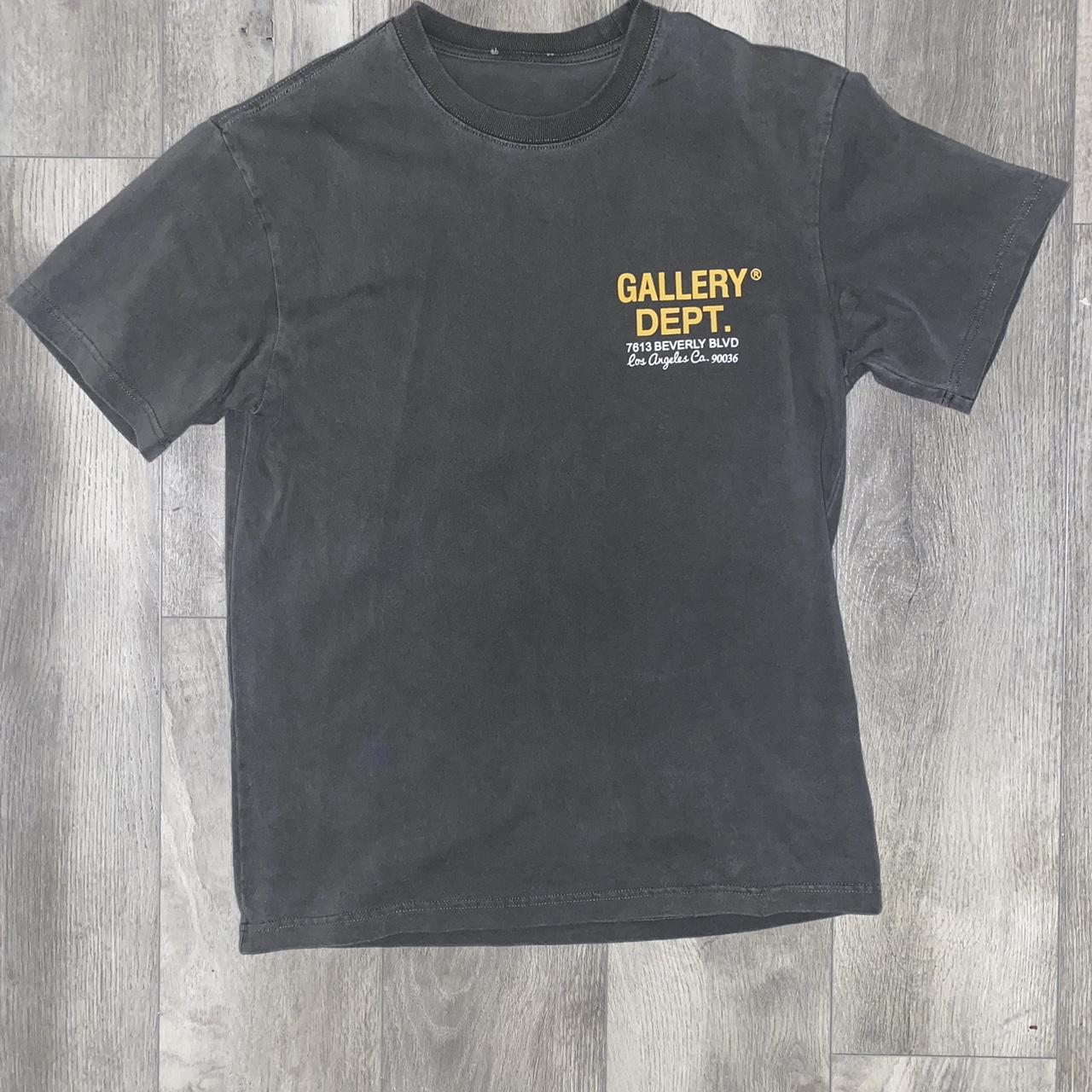 Gallery dept tee No tags fits like a médium... - Depop