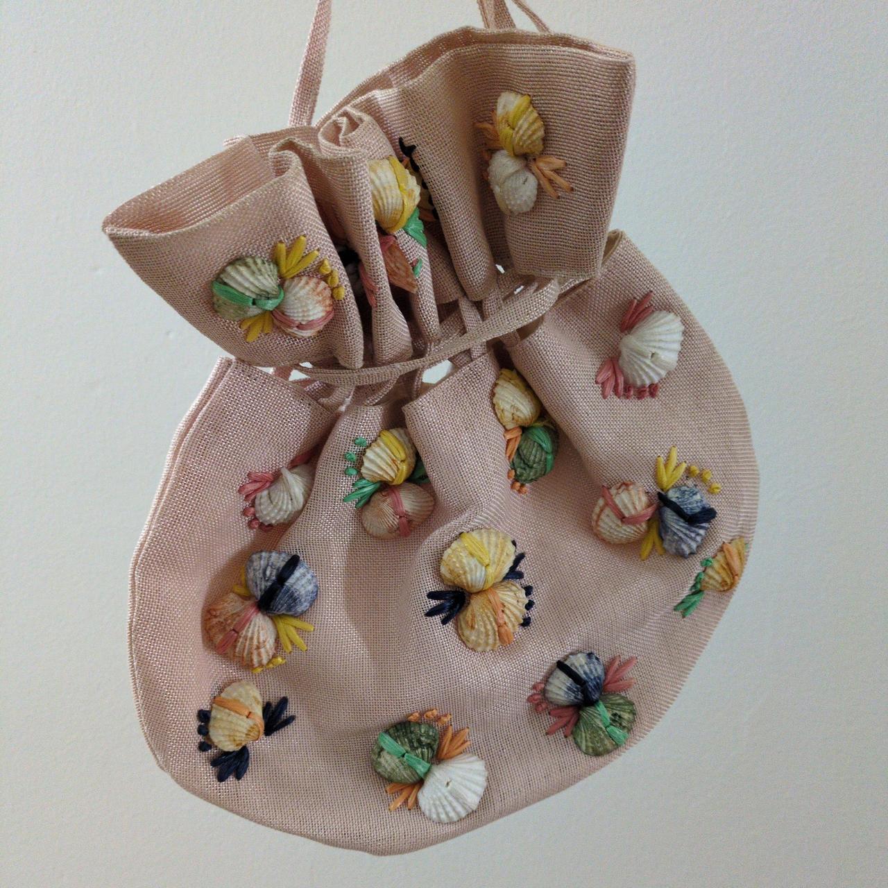 ACTUALLY STUNNING VINTAGE SHELL BAG honestly so one... - Depop