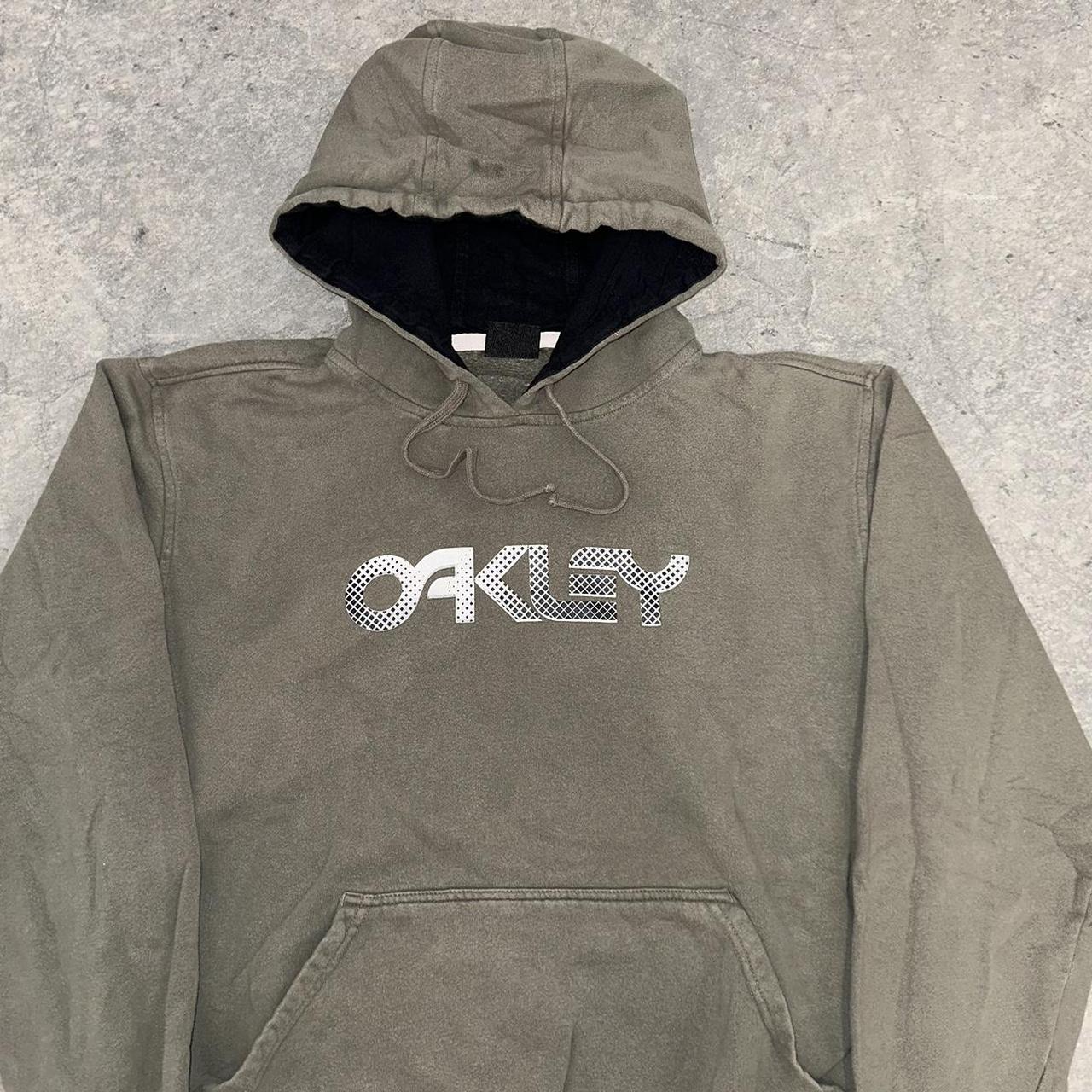 Vintage Essential Oakley Hoodie I size: large |... - Depop