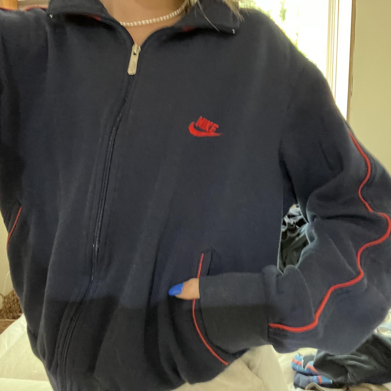 vintage nike zip up - Depop