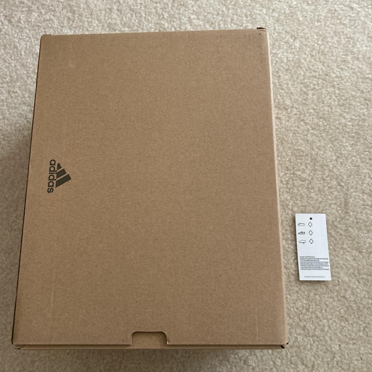 Adidas Yeezy Slide Resin Box FZ5904 Men’s Size 8 BOX... - Depop