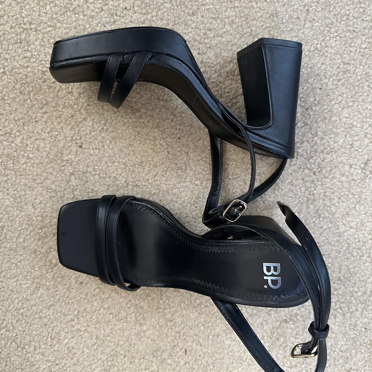 BP size 6 heels. Really cute and chunky. - Depop