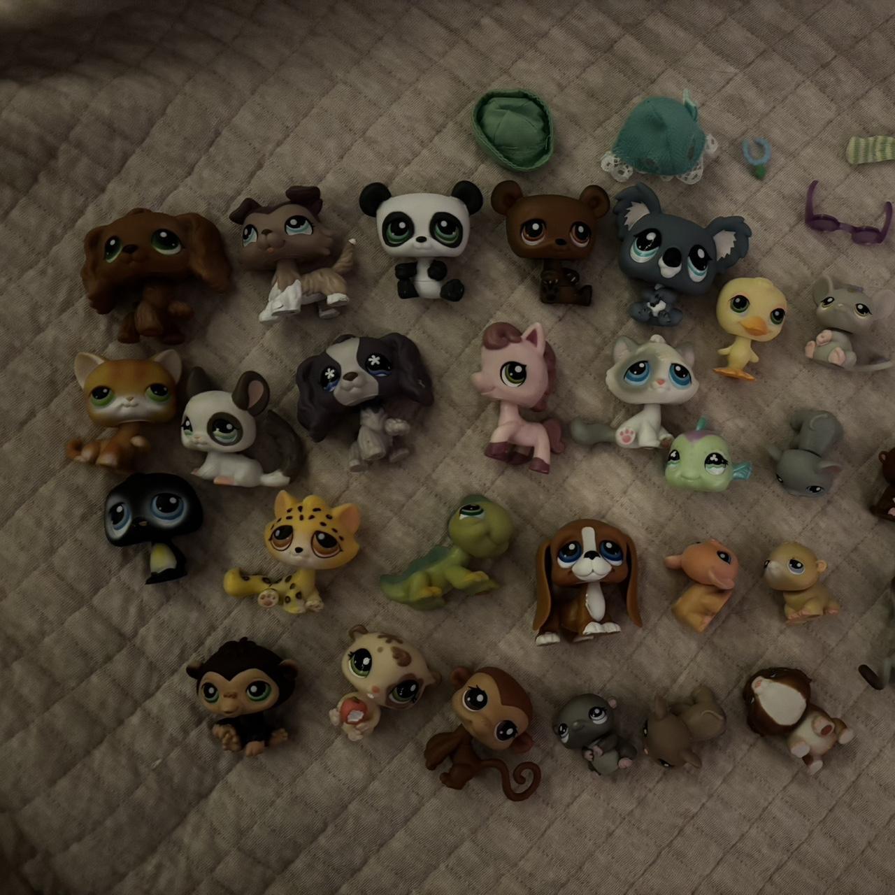 Authentic Lps lot of 30 pets and accessories. Some... - Depop