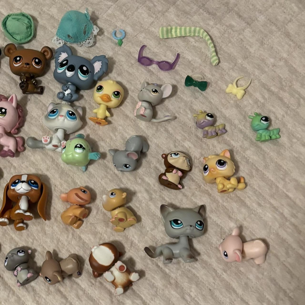 Authentic Lps lot of 30 pets and accessories. Some... - Depop