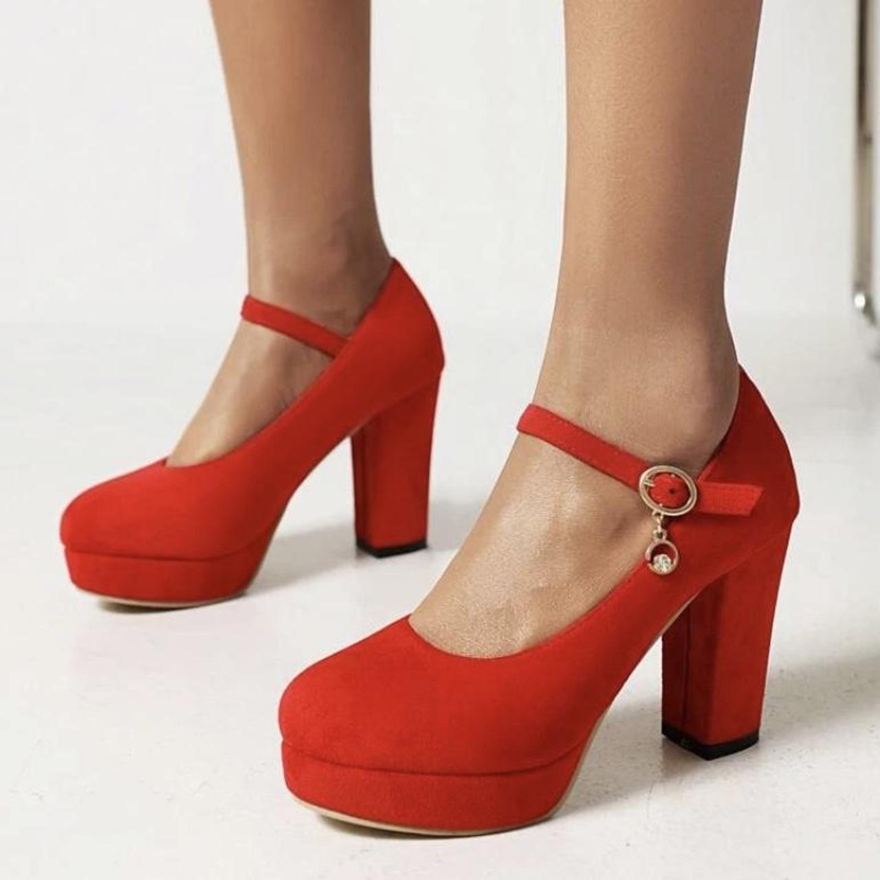 Women's Red Courts | Depop