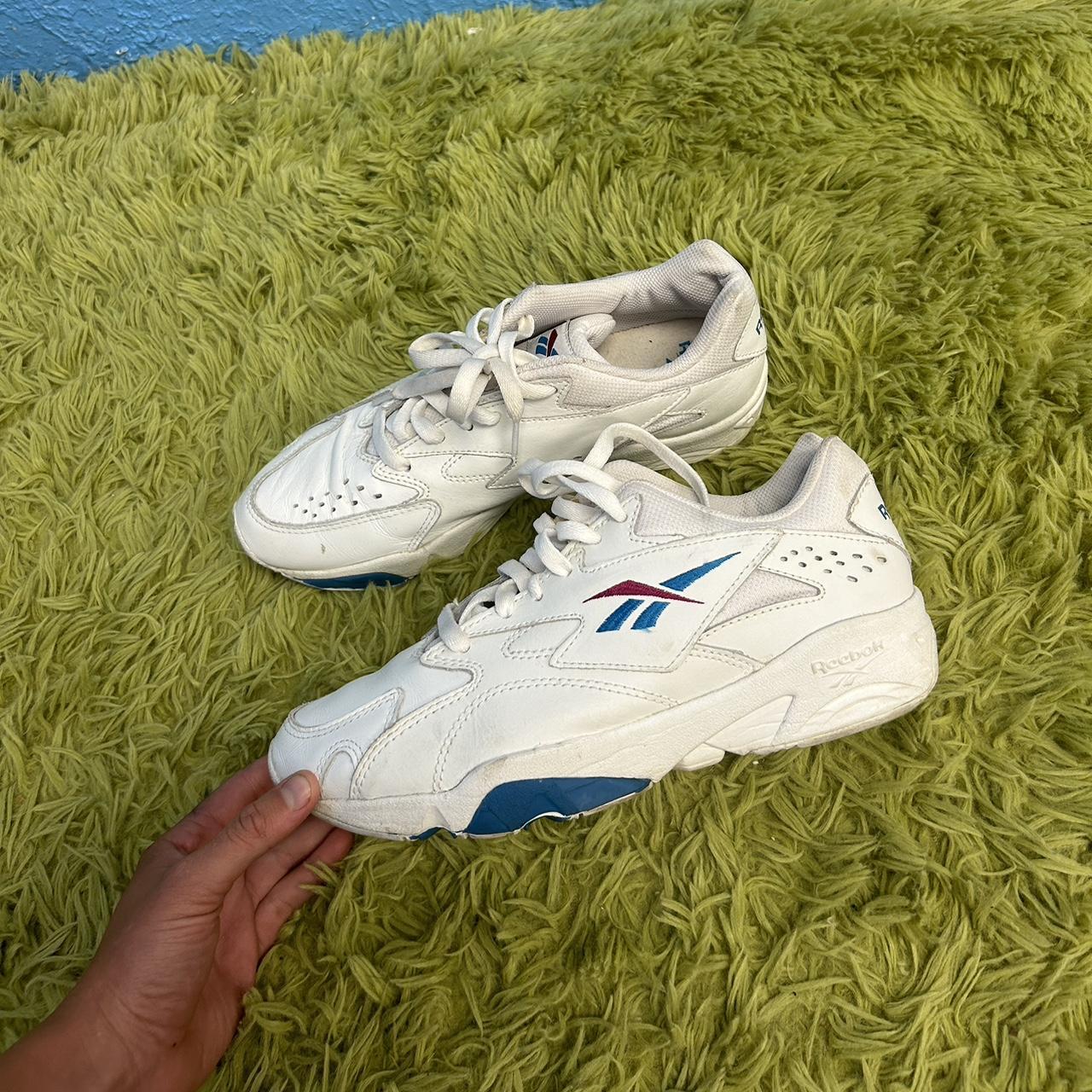 90’s reeboks size women’s 9 - Depop