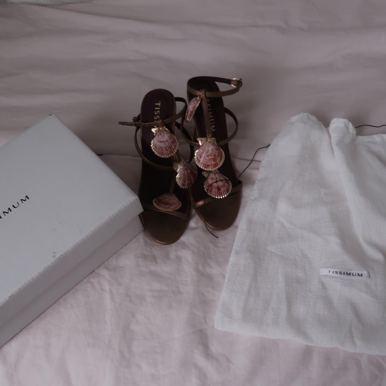 Tissimum Shell Heels Never worn, come in original... | Depop