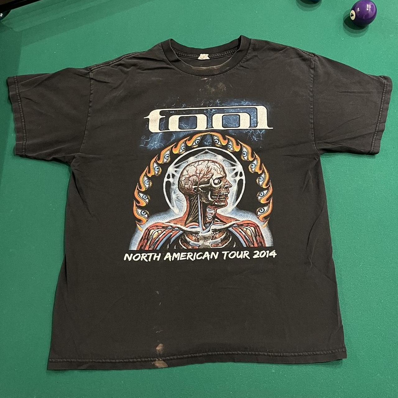2014 tool band t shirt - Depop