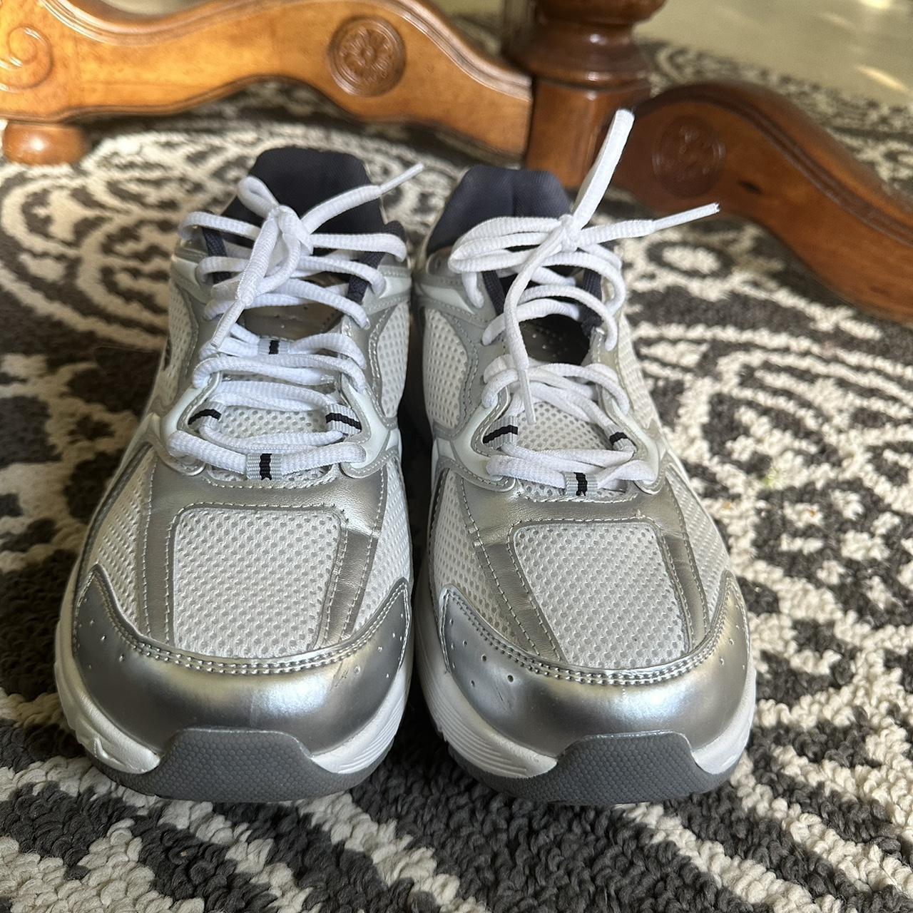 Avia Women’s 5000 Size 10 (Brand new, worn 1x ;... - Depop