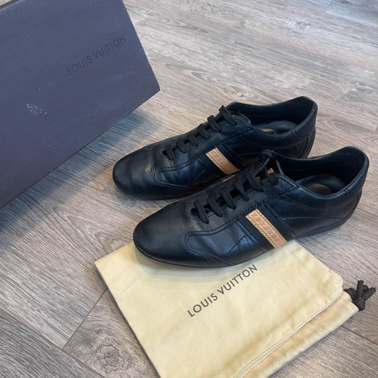 Louis Vuitton trainers Uk 6 vintage Perfect... - Depop
