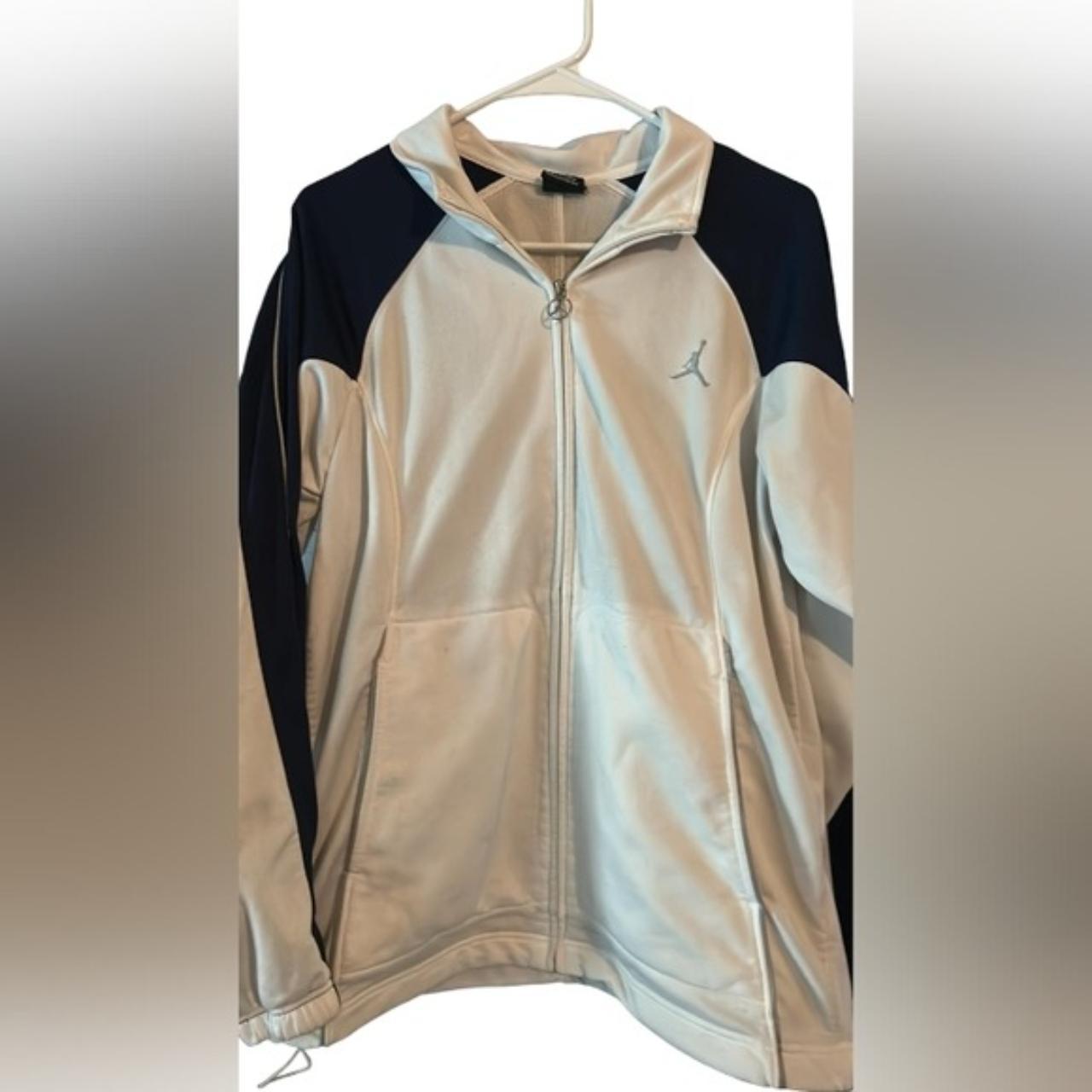 Jordan Zip Jacket White/Black sz M EUC - Depop