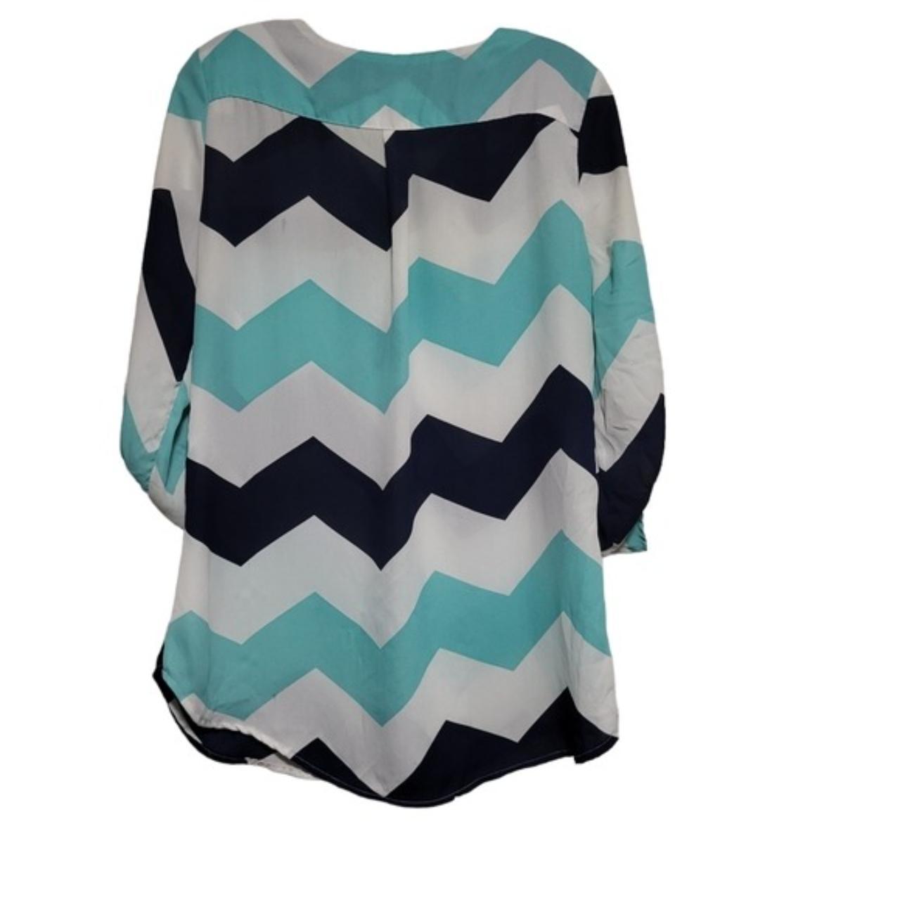 Rue 21 Chevron Tab Sleeve Blouse sz L EUC - Depop