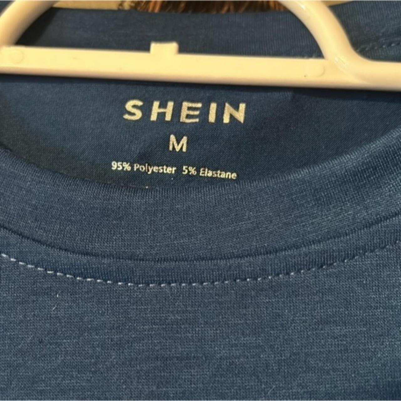 Shein Chicken Tee Blue sz L EUC - Depop