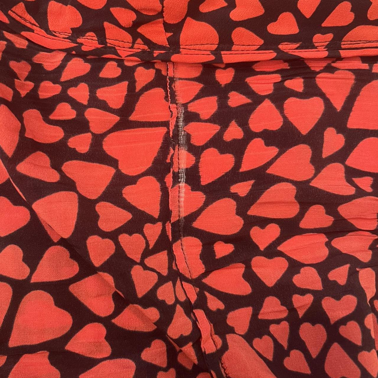 TAG PHOTOS!! REALISATION PAR RED HEART TANK TOP SIZE... - Depop