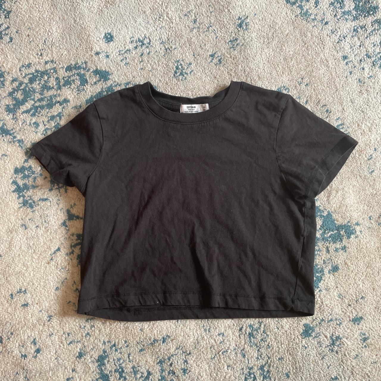 cute basic crop tee - Depop