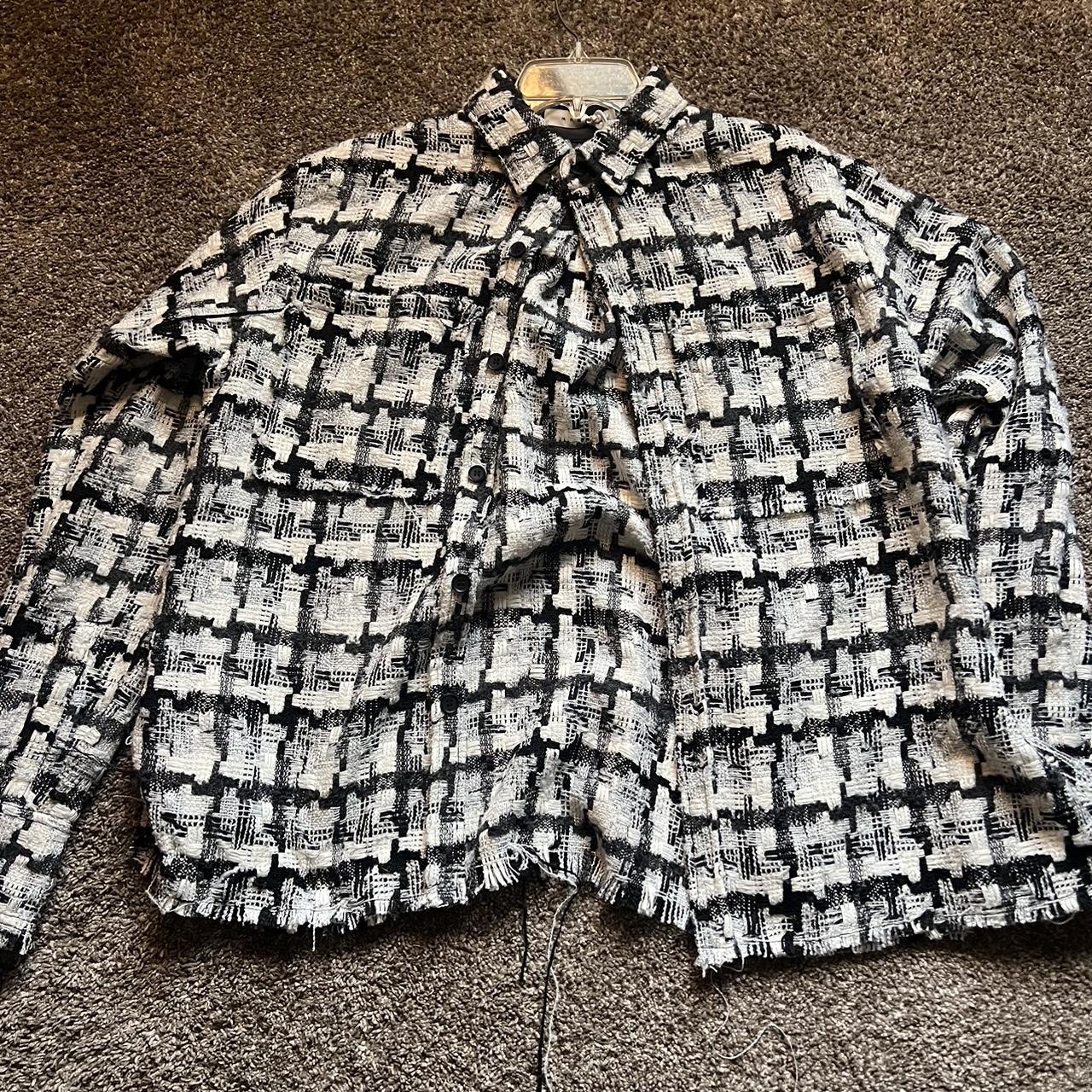 Mnml flannel - Depop