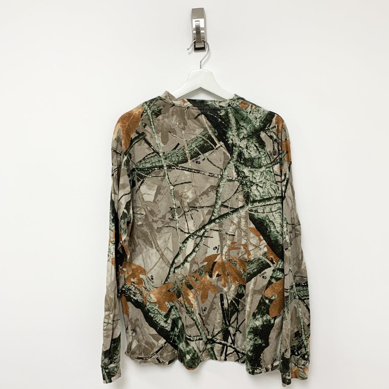 Vintage RealTree Camo USA Hunting Longsleeve T Shirt... - Depop