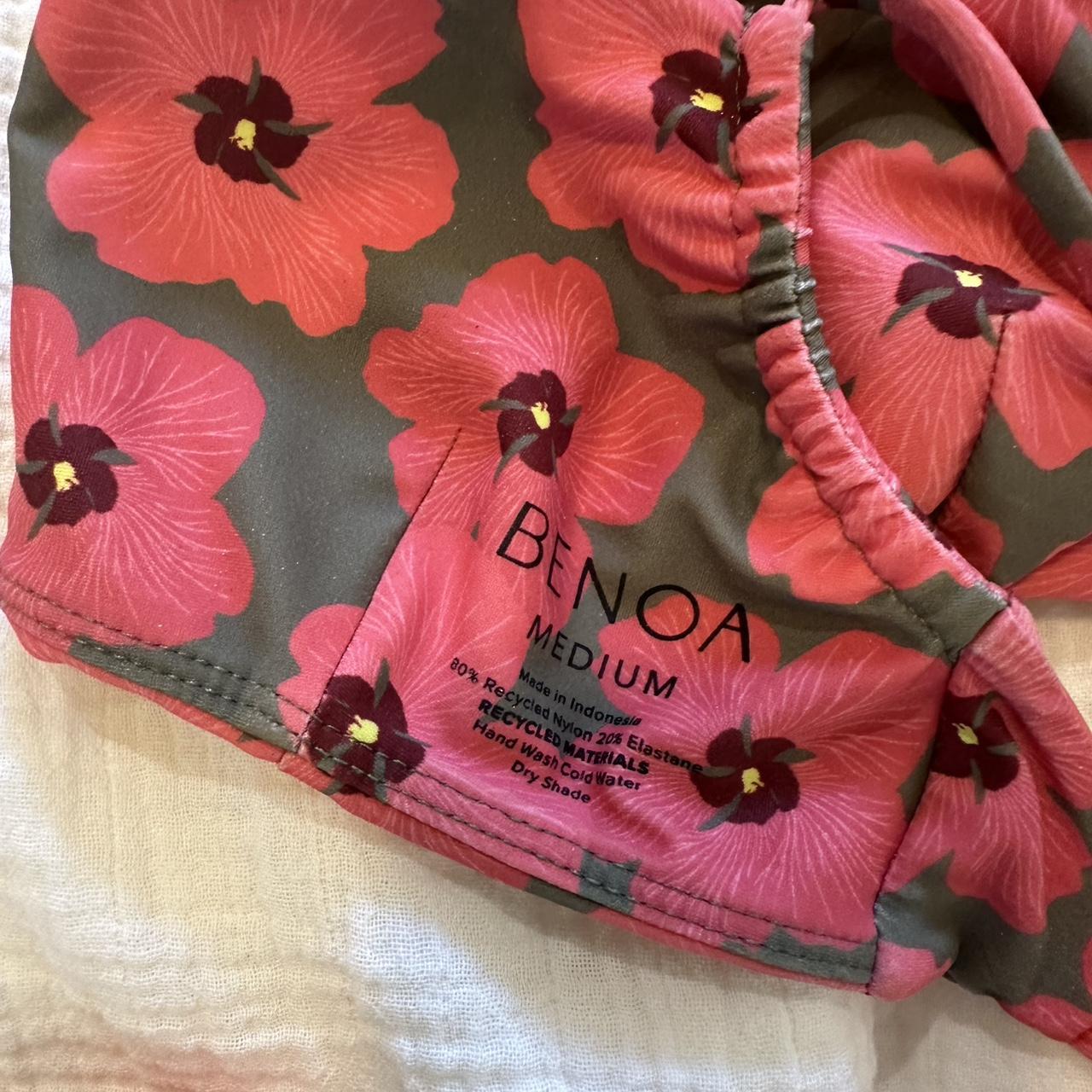 benoa hau set • looking to trade M ally S... | Depop