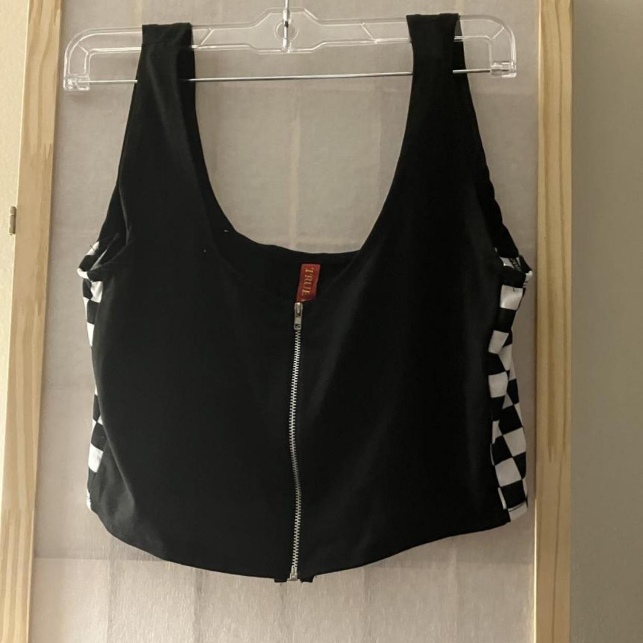 true rock zipped checkered crop tank 🍓SIZE: us size... - Depop