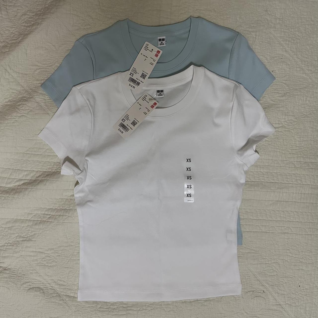 ⭐️ Uniqlo cotton t-shirts in XS light blue $ 14... - Depop