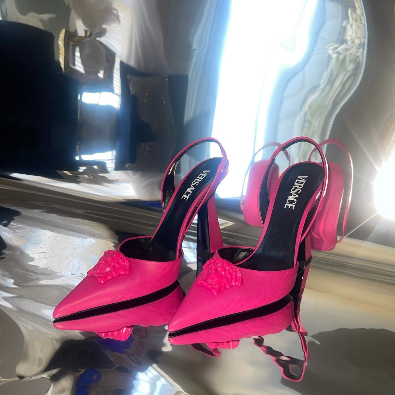 Size 40 Beautiful Pink Versace Sling Back Heals - Depop