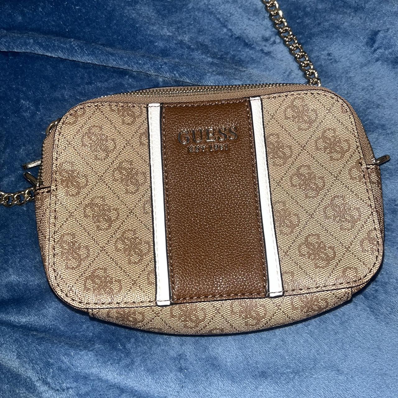 guess women crossbody bag - Depop