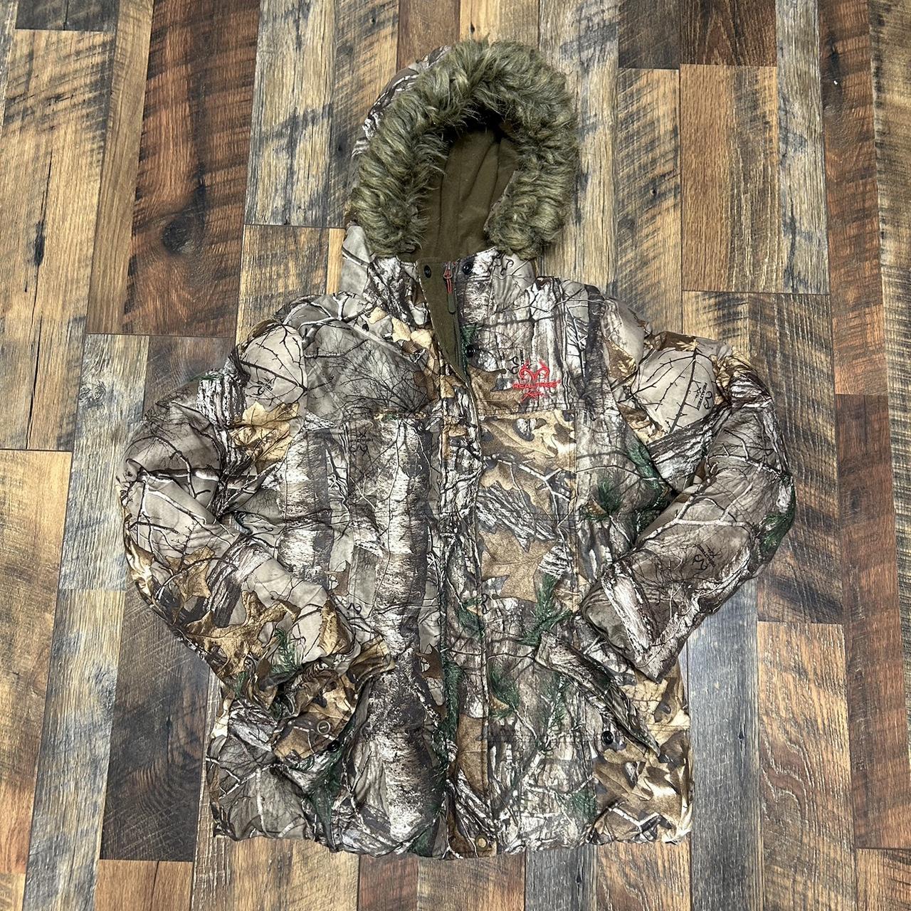 Women’s real tree button/zip puffer * good... - Depop