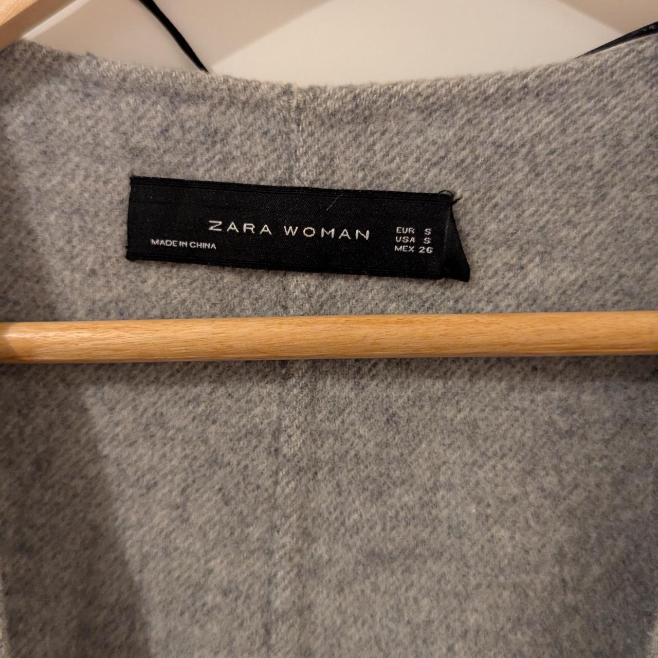 Women's Zara sleeveless wool coat size S I'm a size... | Depop