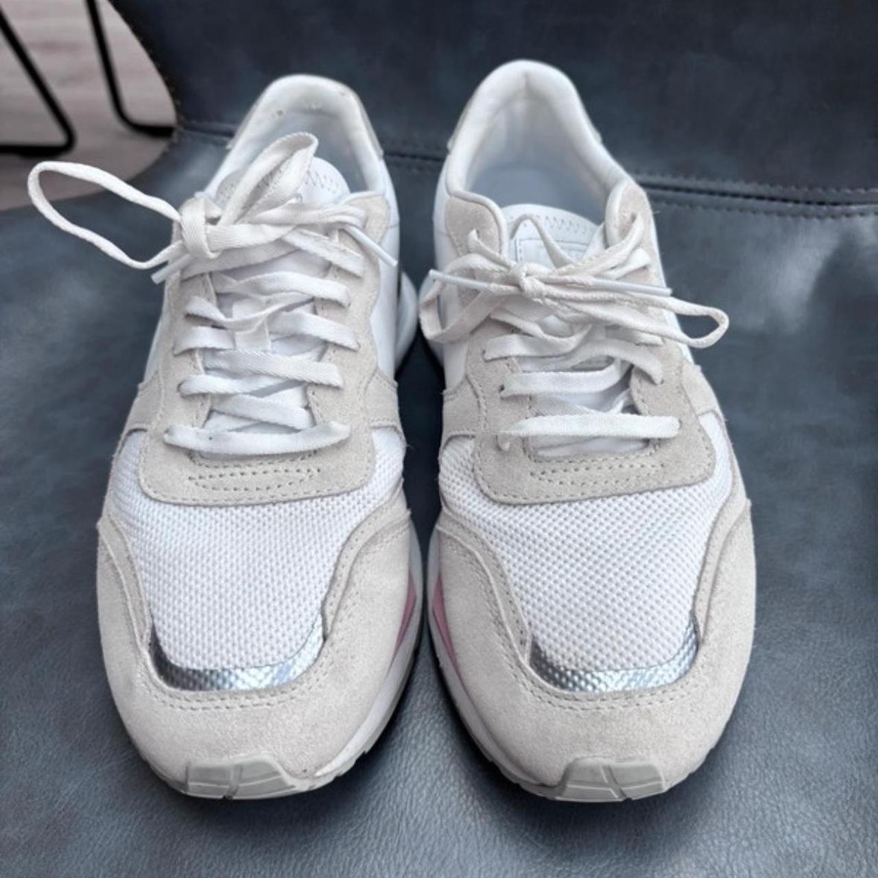 Stylish cute puma trainers size 3.5. Worn few times... | Depop