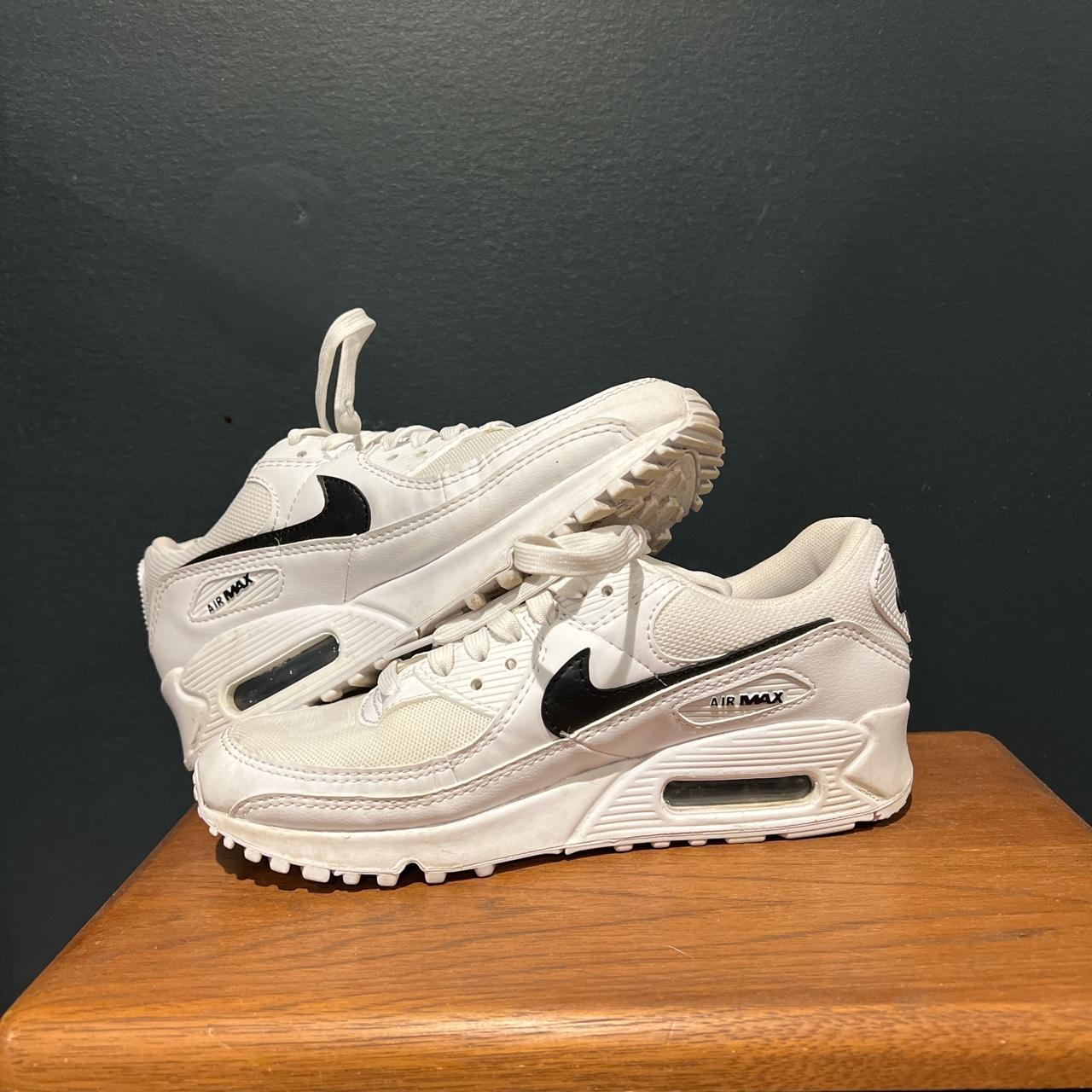 white nike air maxes, only worn a few times. US... - Depop
