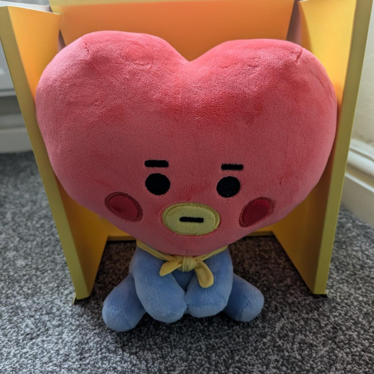 BT21 V/Tata plush toy, box slightly damaged but... - Depop