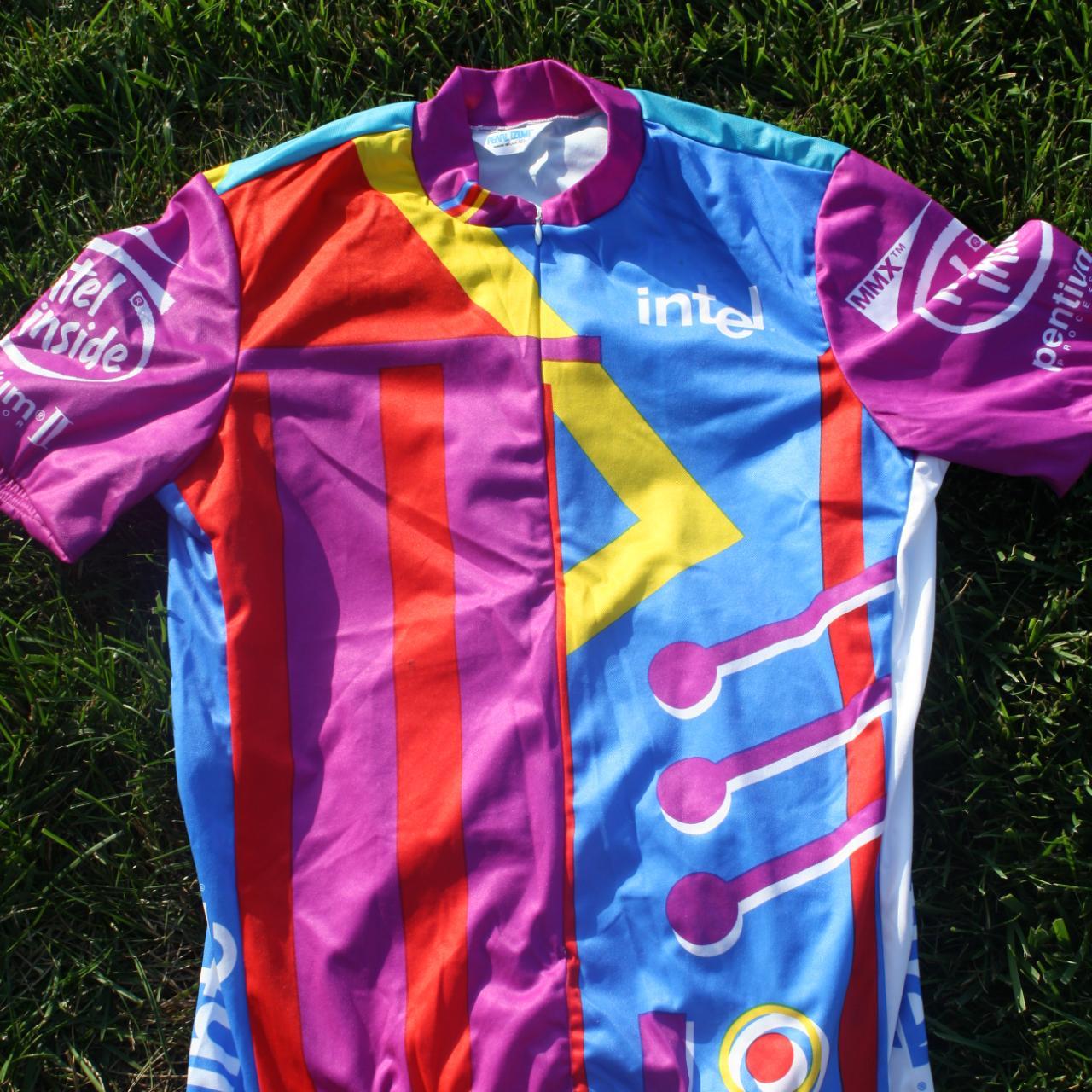 90s Intel T-Shirt Vintage Large Intel Tee 📦... - Depop