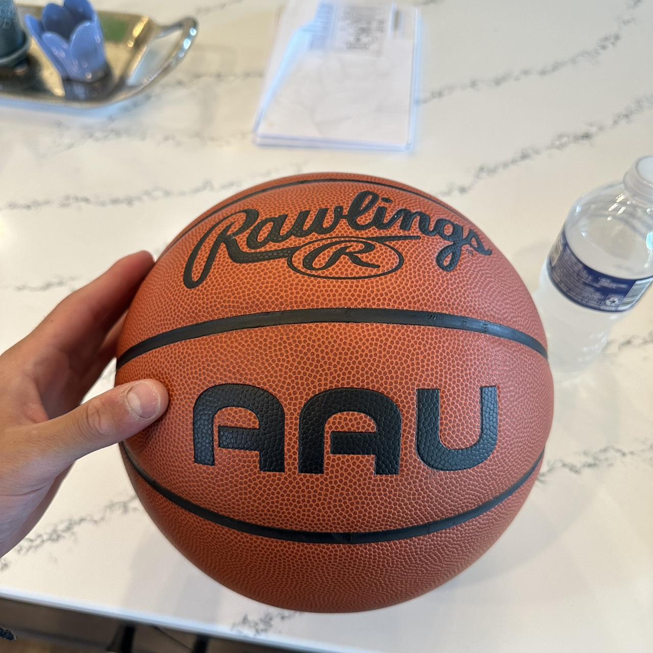 Rawlings Basketball - Depop