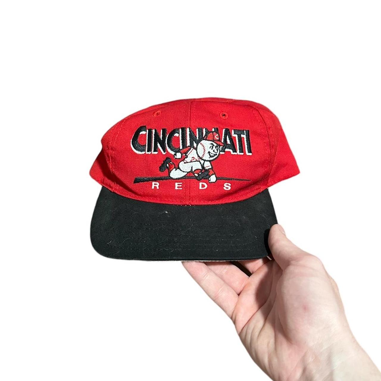 -Vintage Cincinnati reds SnapBack hat -Staining on... - Depop