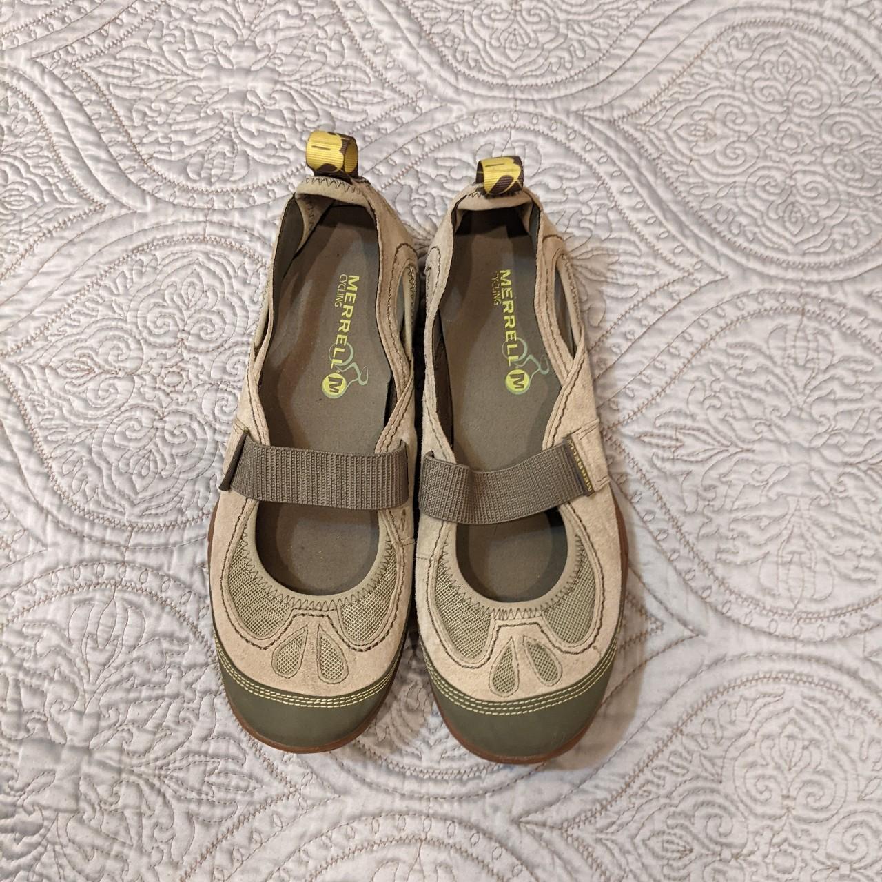 Merrell ballet flats. US size 8. Tags: Ballet Core... - Depop