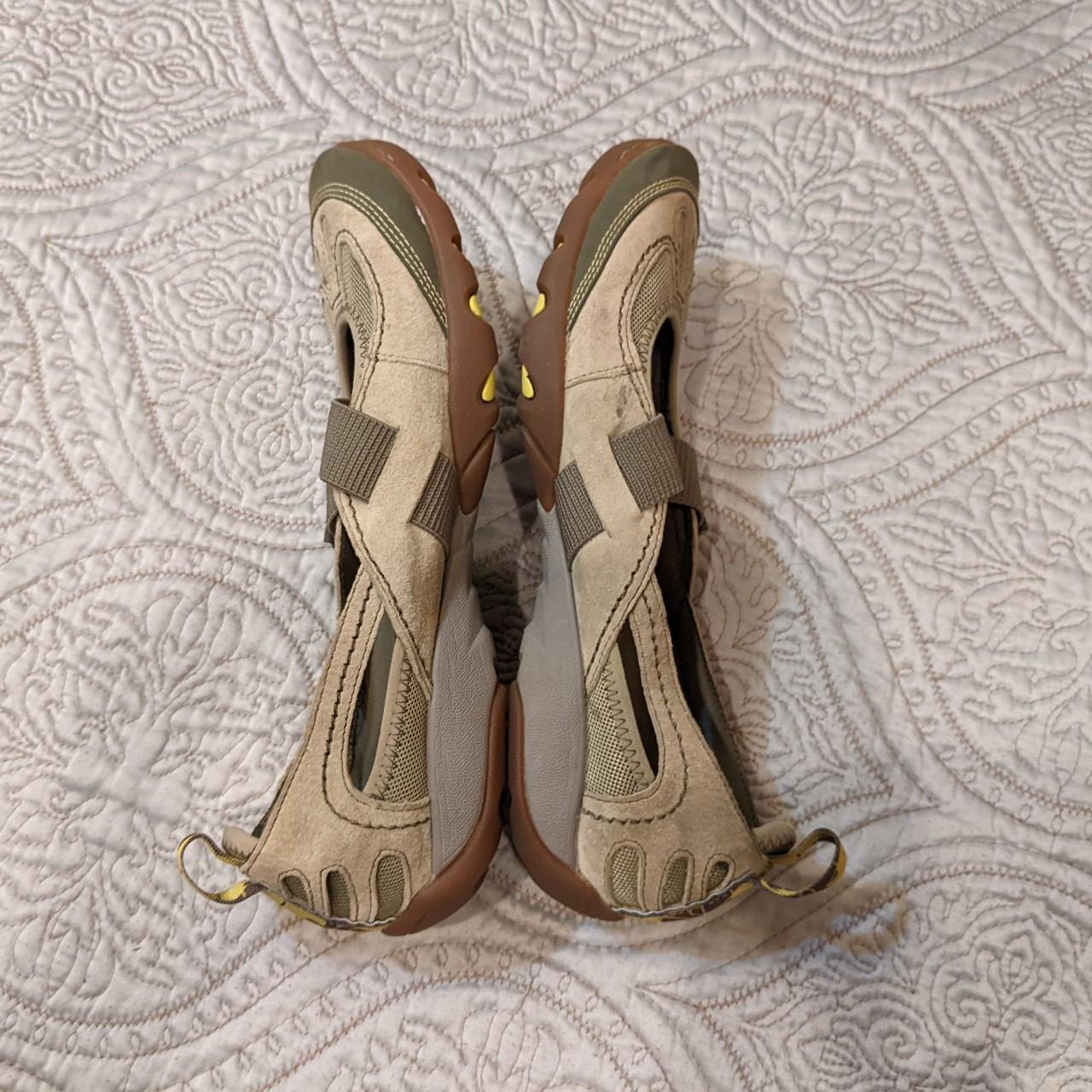 Merrell ballet flats. US size 8. Tags: Ballet Core... - Depop