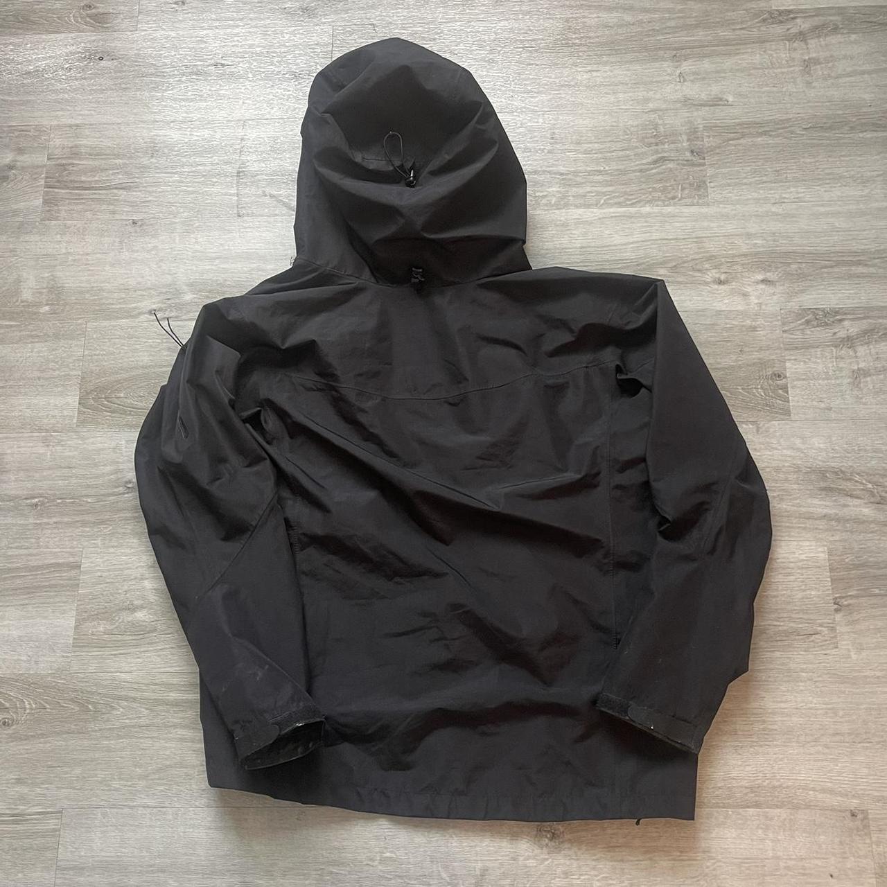 •🍞 Black Arc’teryx Goretex Jacket! Great condition,... - Depop