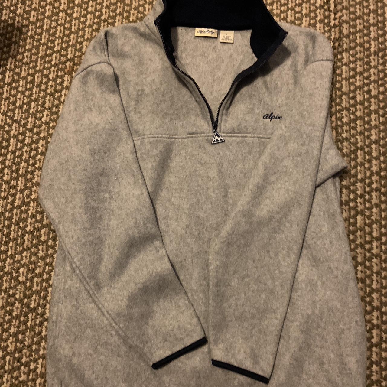Baggy Alpine ridge quarter zip Super warm fleece L - Depop