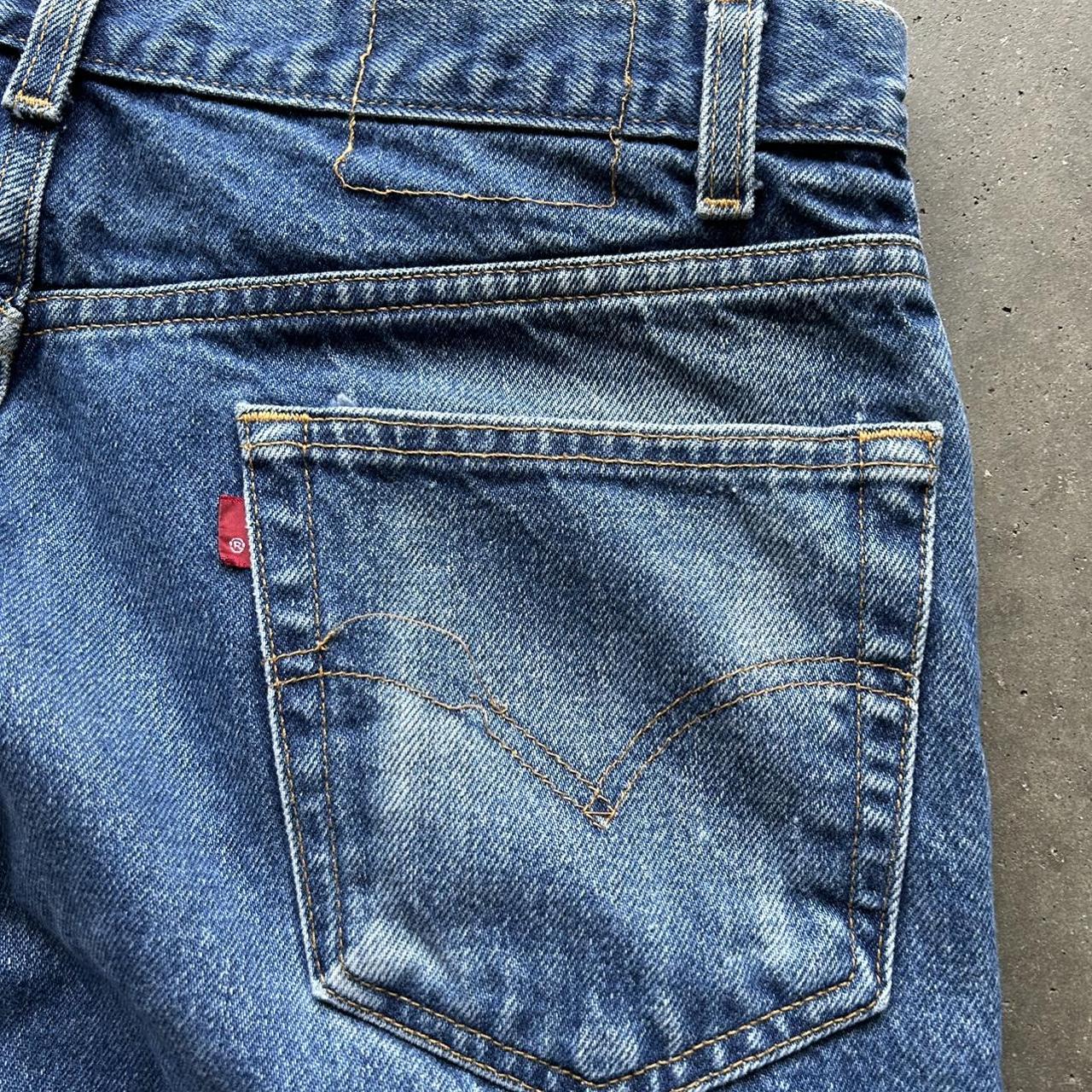 Vintage 90s Levi’s 505 Medium Wash Faded Distressed... - Depop